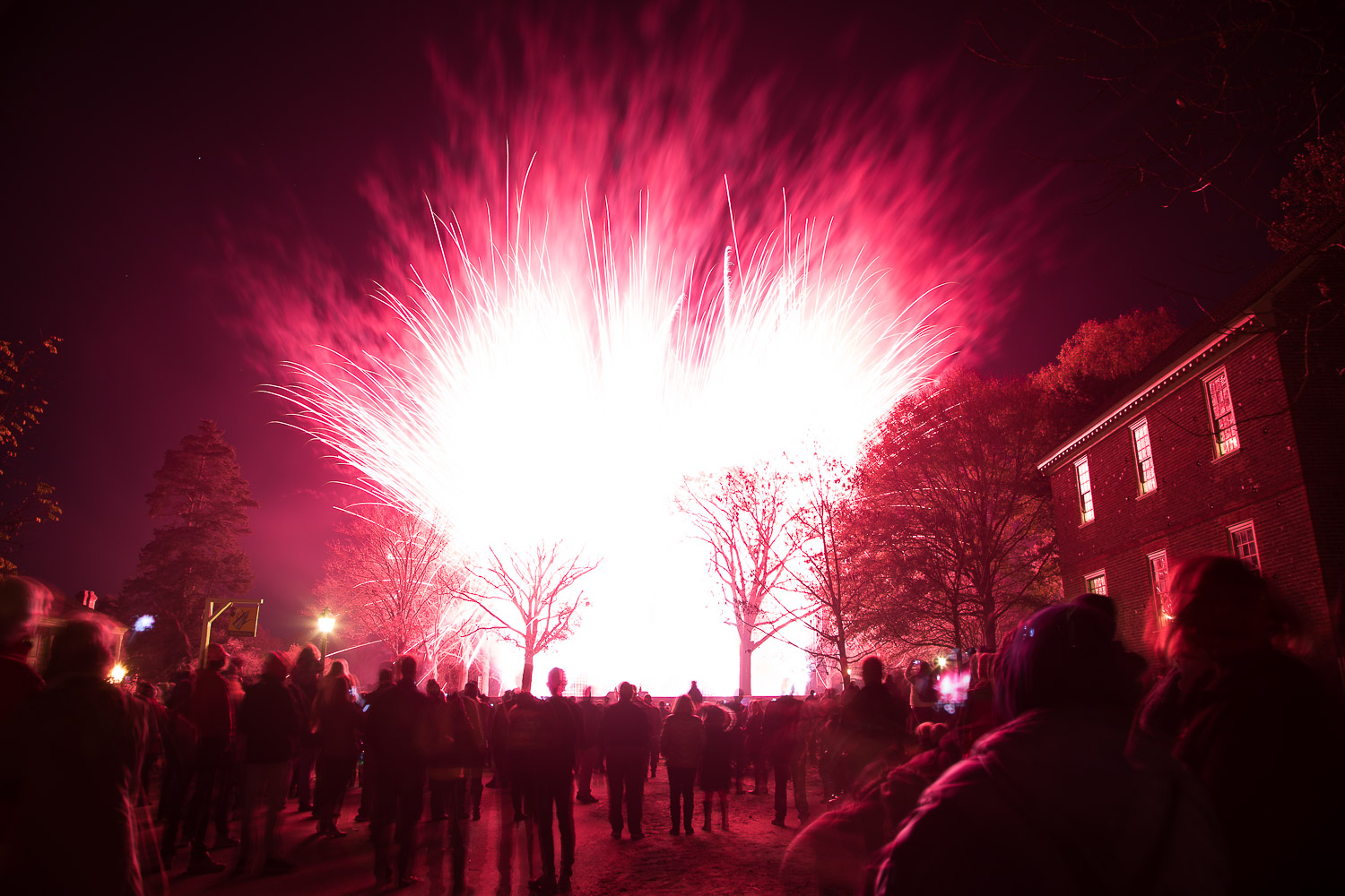 Shooting Photos of Fireworks - Caroline Maryan Photography