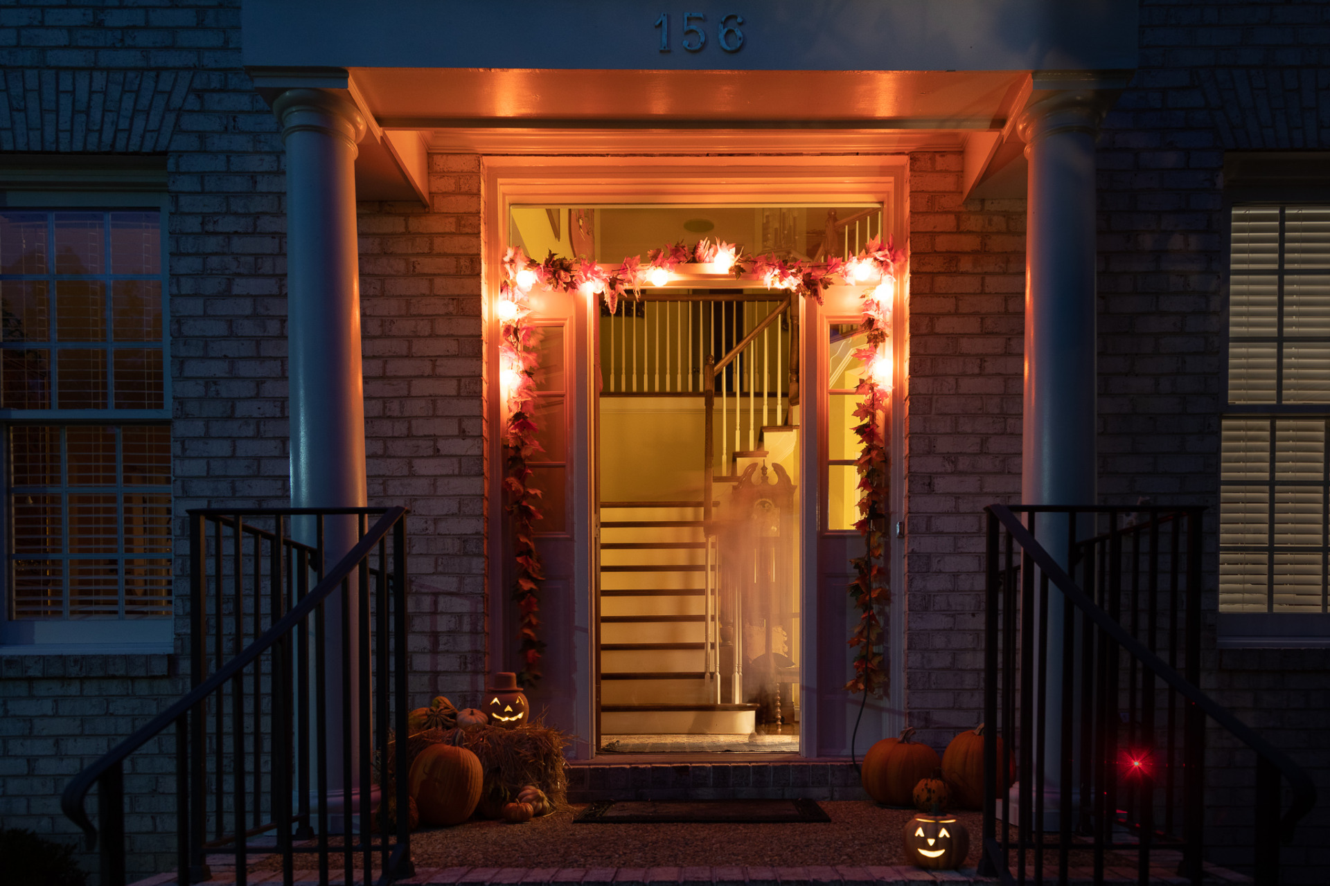 Creating a Ghost with Your Camera - Caroline Maryan Photography