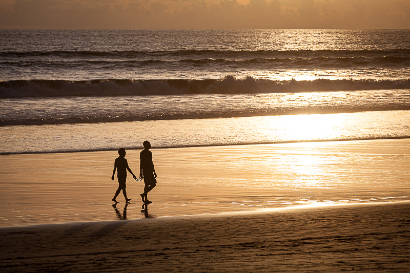 Three Tips for Better Beach Photos - Caroline Maryan Photography
